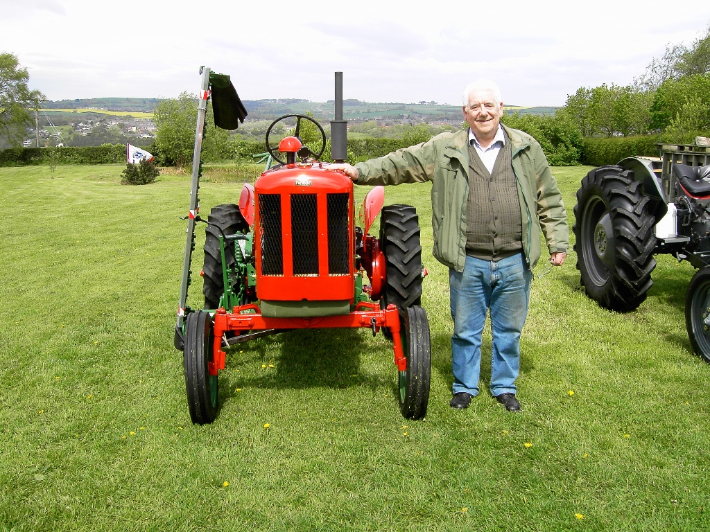 President Tractor | Commer Van Fan